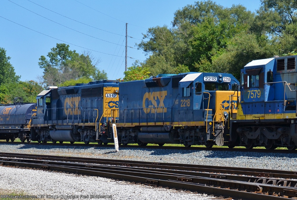 CSX 2218